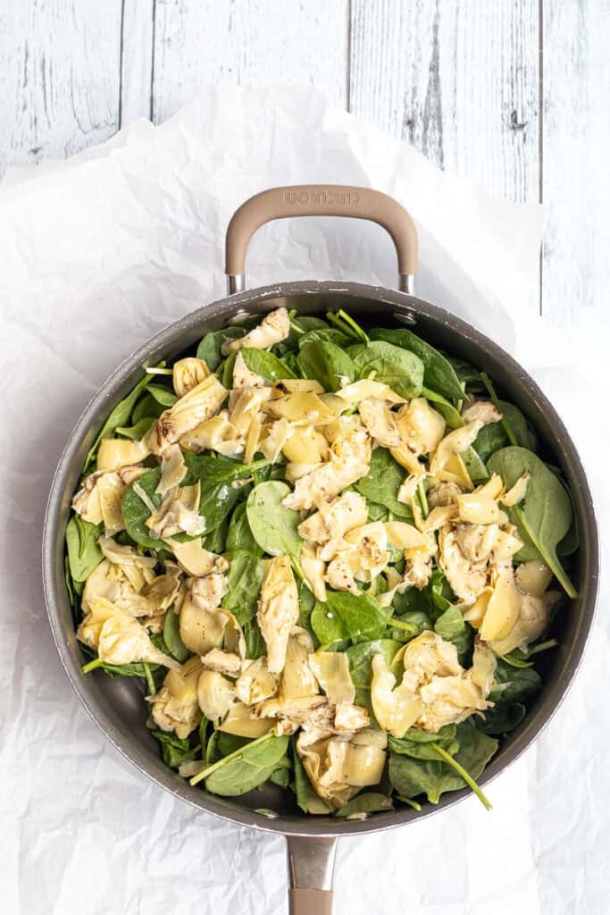 7-Ingredient Spinach and Artichoke Pasta Bake • Simple Gray T-Shirt