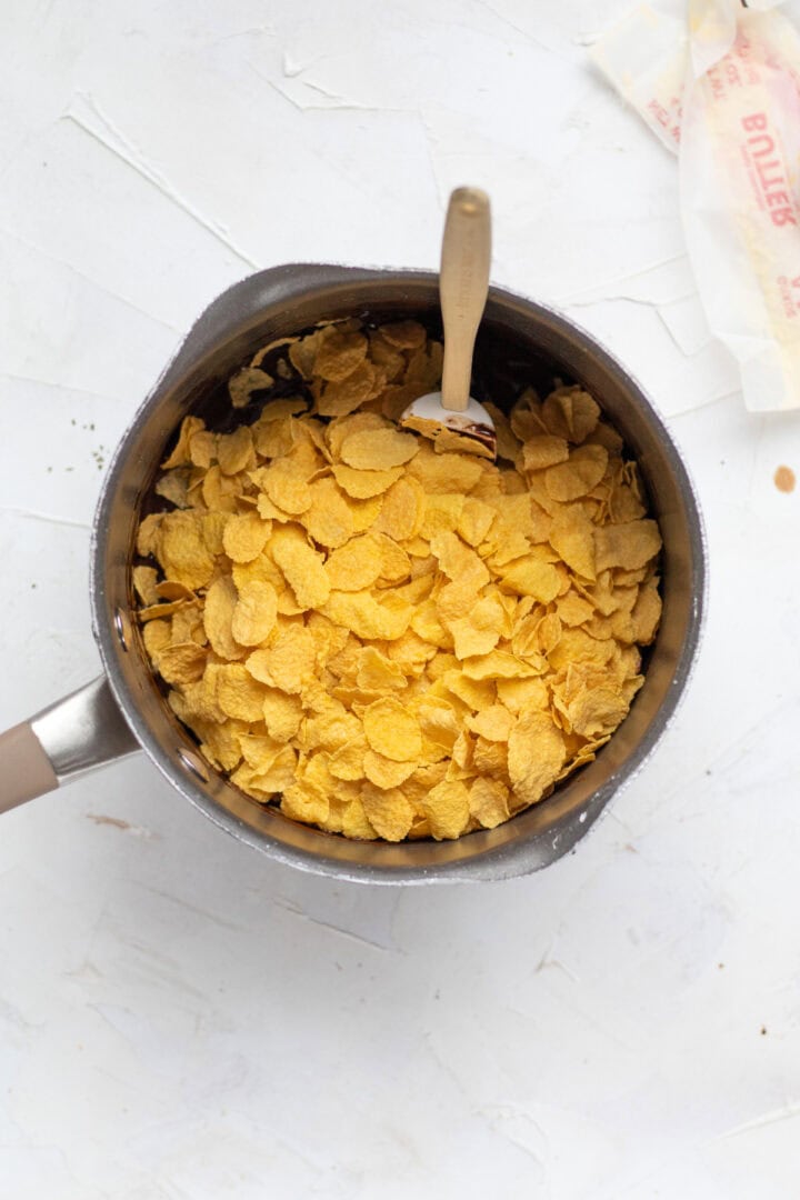 Chocolate No Bake Corn Flakes Cakes • Simple Gray T-Shirt