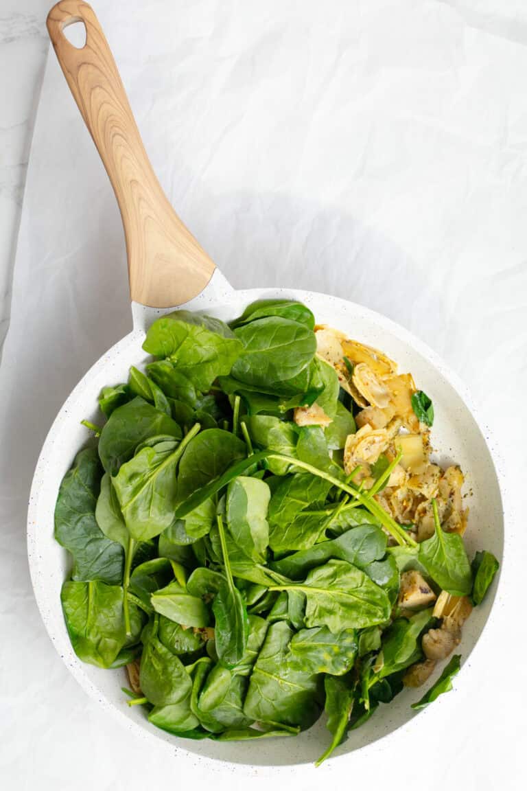 20-Minute Spinach Artichoke Spaghetti • Simple Gray T-Shirt