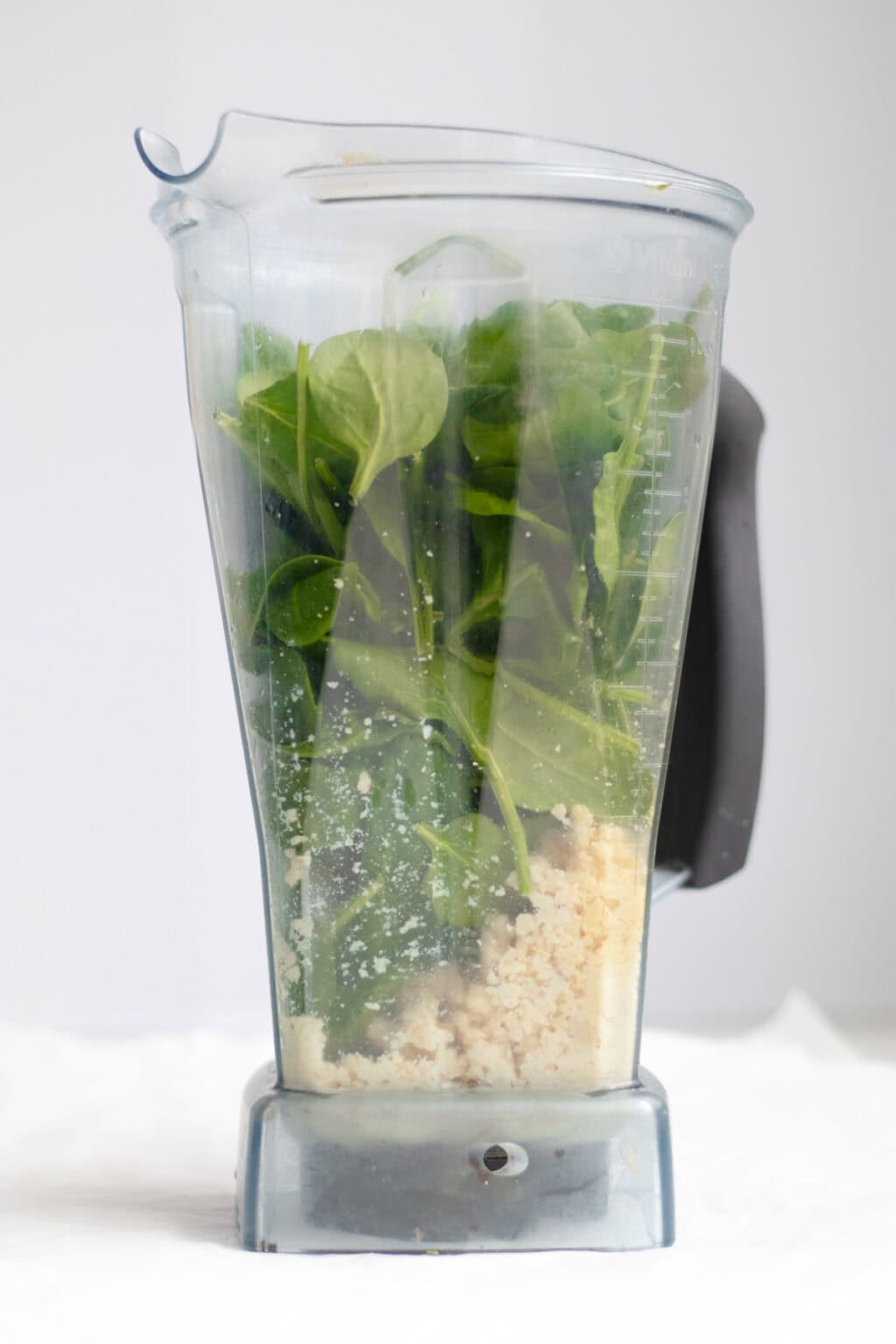 5-Minute Spinach Pesto (No Basil Needed!) • Simple Gray T-Shirt