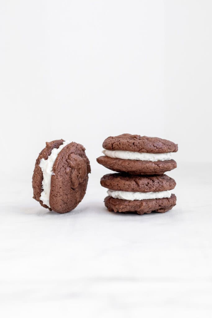 4-Ingredient Chocolate Sandwich Cookies (from a cake mix) • Simple Gray ...